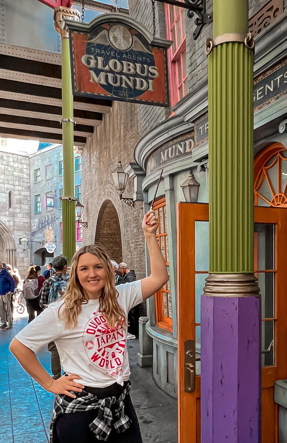 Hailee at Walt's World Vacations | Valley Center Chamber of Commerce
